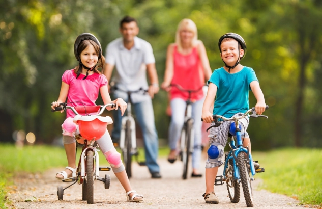 5 conseils pour réussir sa sortie vélo avec enfants | Intersport