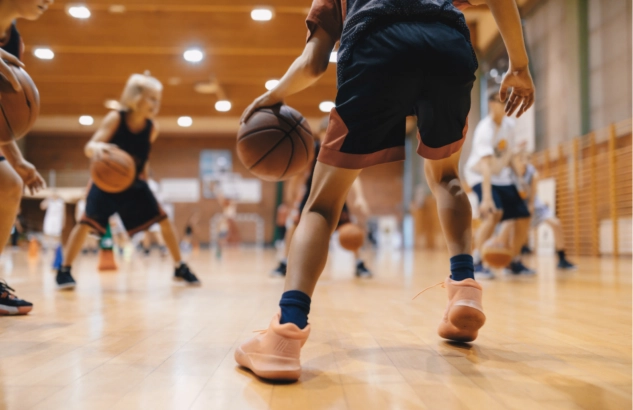 Basketball : les différents postes, numéros et rôles des joueurs ...