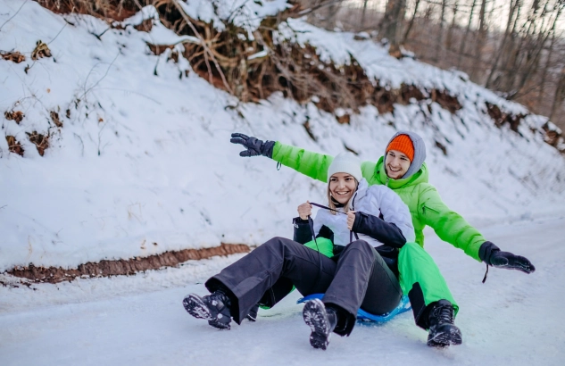 Comment choisir sa luge de neige ? | INTERSPORT