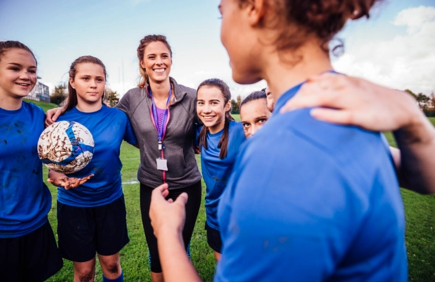 Comment devenir entraîneur.se de foot ? | INTERSPORT